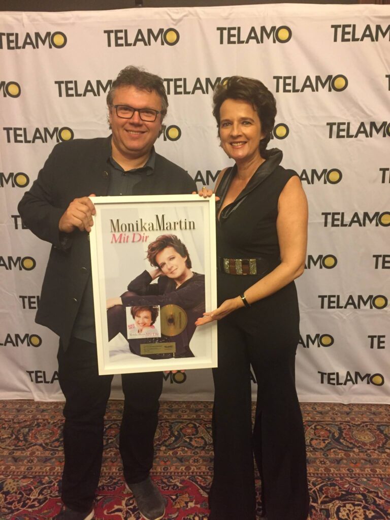 Monika Martin vergoldet - Stella Musica